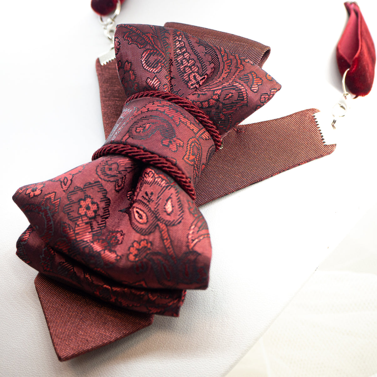 Hopper bow tie Ruty Design Bow Tie Original vertical bow tie Hand made ...