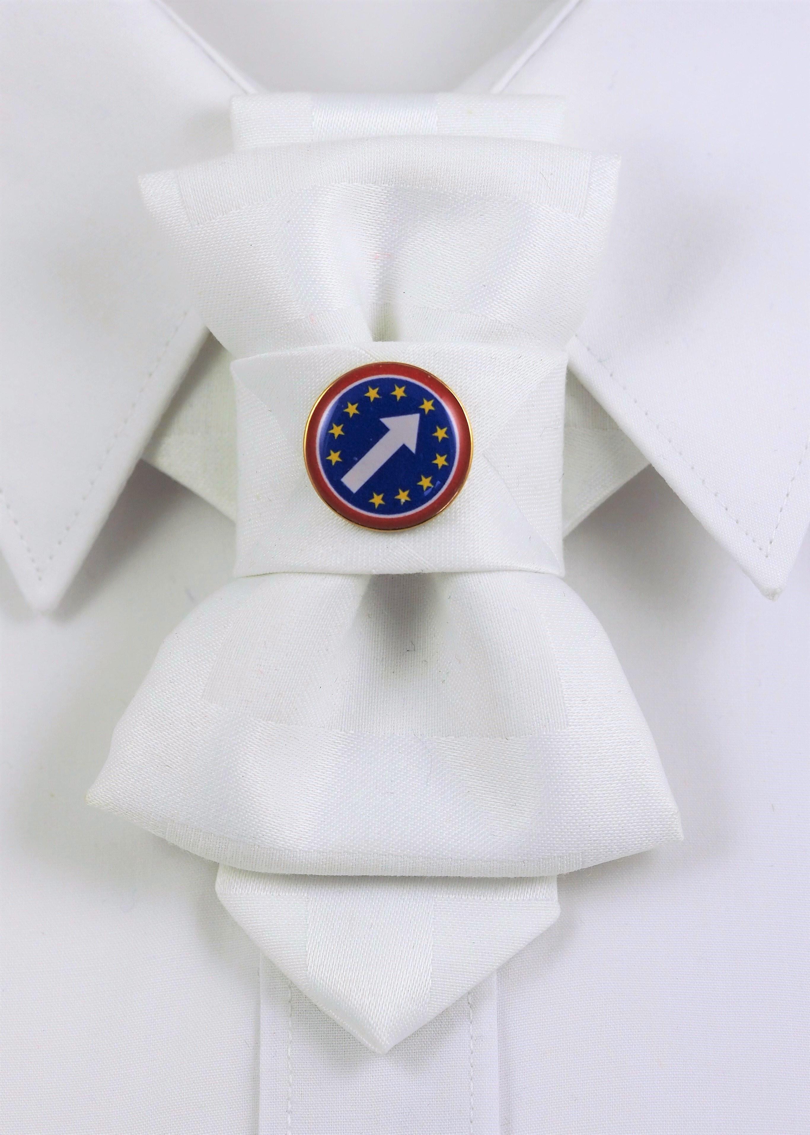 Hopper bow tie Ruty Design Bow Tie Original vertical bow tie Hand made ...